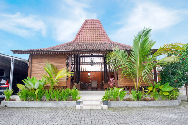 Rekomendasi Penginapan Syariah di Jogja - Dalem Putu Sanjaya